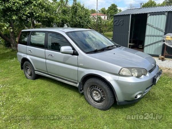 Серый Хонда ХРВ 2003 в Таллин, объемом двигателя 1.60 л и пробегом 24 тыс. км за 1500 €, фото 4 на AUTOMOTO.COM.LV