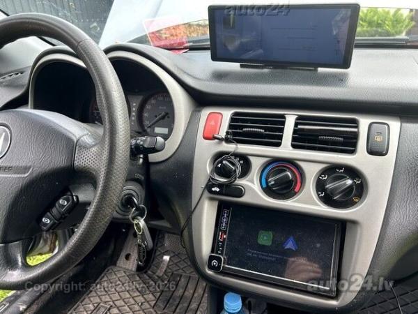 Серый Хонда ХРВ 2003 в Таллин, объемом двигателя 1.60 л и пробегом 24 тыс. км за 1500 €, фото 5 на AUTOMOTO.COM.LV