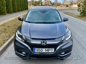 Pelēks Honda HR-V 2016 Tartu, ar dzinēja tilpumu 1.50 L un nobraukumu 133 tūkst. km par 12800 €, foto 3 vietnē AUTOMOTO.COM.LV