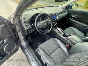 Pelēks Honda HR-V 2016 Tartu, ar dzinēja tilpumu 1.50 L un nobraukumu 133 tūkst. km par 12800 €, foto 10 vietnē AUTOMOTO.COM.LV