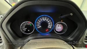Grey Honda HR-V 2016 in Narva, with an engine capacity of 1.50 L and mileage of 42 thousand km for 12500 €, photo 9 on AUTOMOTO.COM.LV