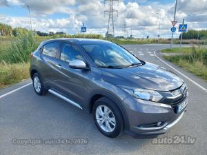 Pelēks Honda HR-V 2018 Tallina, ar dzinēja tilpumu 1.50 L un nobraukumu 150 tūkst. km par 14200 €, foto  vietnē AUTOMOTO.COM.LV