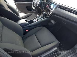 Grey Honda HR-V 2018 in Tallinn, with an engine capacity of 1.50 L and mileage of 150 thousand km for 14200 €, photo 19 on AUTOMOTO.COM.LV