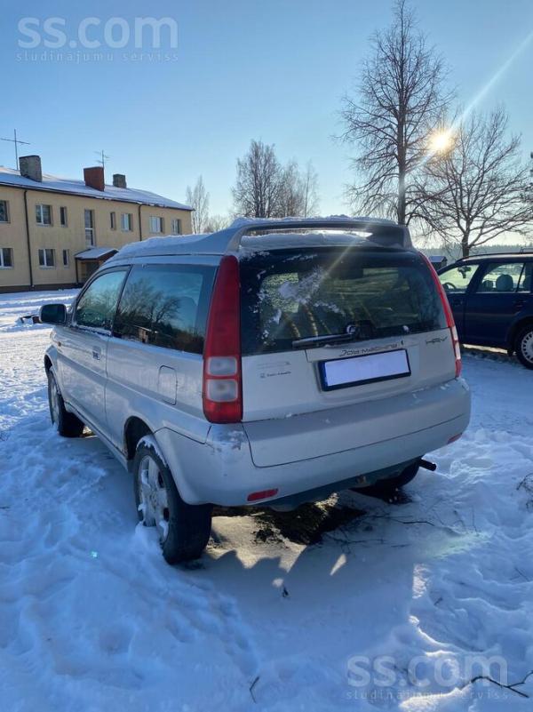 Honda HR-V 1999 Valmiera, ar dzinēja tilpumu 1.60 L un nobraukumu 321 tūkst. km par 500 €, foto 3 vietnē AUTOMOTO.COM.LV