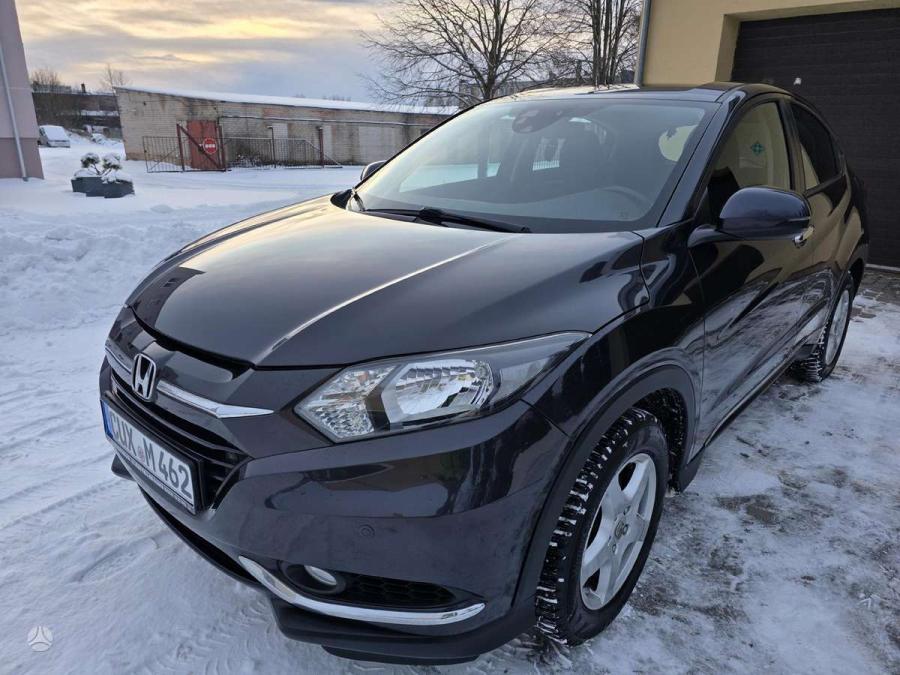 Honda HR-V 2015 Kretinga, ar dzinēja tilpumu 1.60 L un nobraukumu 231 tūkst. km par 8450 €, foto 3 vietnē AUTOMOTO.COM.LV