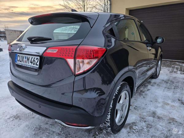 Honda HR-V 2015 Kretinga, ar dzinēja tilpumu 1.60 L un nobraukumu 231 tūkst. km par 8450 €, foto 9 vietnē AUTOMOTO.COM.LV