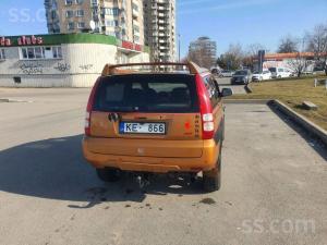 Оранжевый Хонда ХРВ 2000 в Рига, объемом двигателя 1.60 л и пробегом 290 тыс. км за 700 €, фото 3 на AUTOMOTO.COM.LV