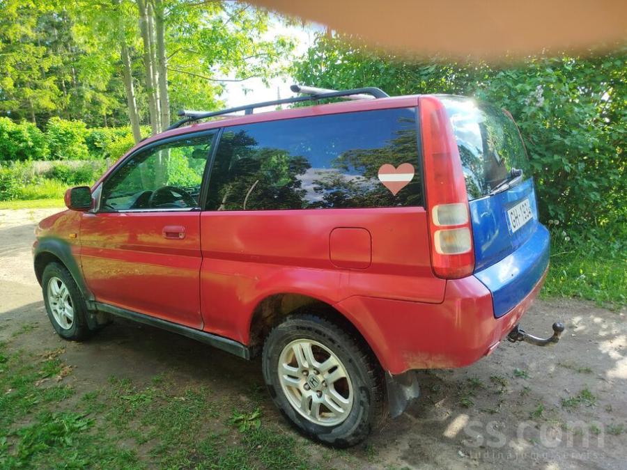 Sarkans Honda HR-V 1999 Talsi, ar dzinēja tilpumu 1.60 L un nobraukumu 273 tūkst. km par 950 €, foto 5 vietnē AUTOMOTO.COM.LV