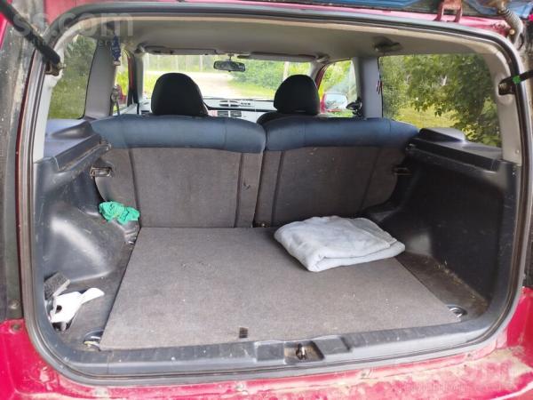 Sarkans Honda HR-V 1999 Talsi, ar dzinēja tilpumu 1.60 L un nobraukumu 273 tūkst. km par 950 €, foto 6 vietnē AUTOMOTO.COM.LV