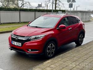 Sarkans Honda HR-V 2017 Rīga, ar dzinēja tilpumu 1.50 L un nobraukumu 79 tūkst. km par 14999 €, foto 3 vietnē AUTOMOTO.COM.LV