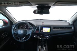 Красный Хонда ХРВ 2017 в Рига, объемом двигателя 1.50 л и пробегом 119 тыс. км за 13900 €, фото 13 на AUTOMOTO.COM.LV