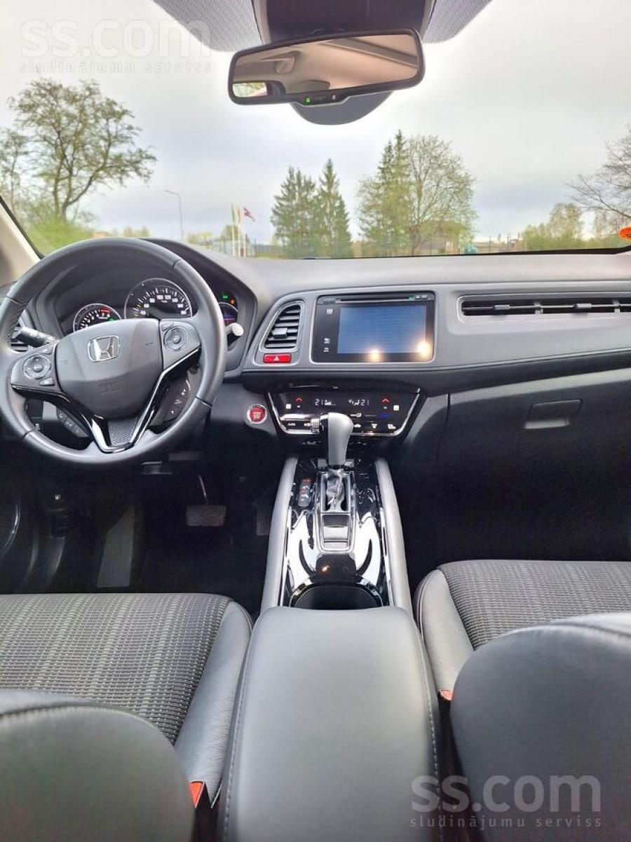 Sarkans Honda HR-V 2018 Tukums, ar dzinēja tilpumu 1.50 L un nobraukumu 197 tūkst. km par 1200 €, foto 8 vietnē AUTOMOTO.COM.LV