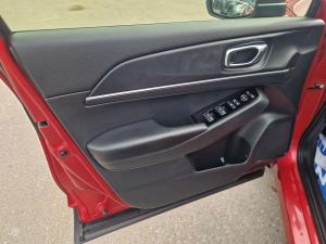 Red Honda HR-V 2022 in Ukmerge, with an engine capacity of 1.50 L and mileage of 107 thousand km for 20000 €, photo 17 on AUTOMOTO.COM.LV