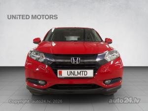 Red Honda HR-V 2016 in Tallinn, with an engine capacity of 1.50 L and mileage of 76 thousand km for 12990 €, photo 12 on AUTOMOTO.COM.LV