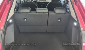 Sarkans Honda HR-V 2022 Tallina, ar dzinēja tilpumu 1.50 L un nobraukumu 85 tūkst. km par 32180 €, foto 10 vietnē AUTOMOTO.COM.LV
