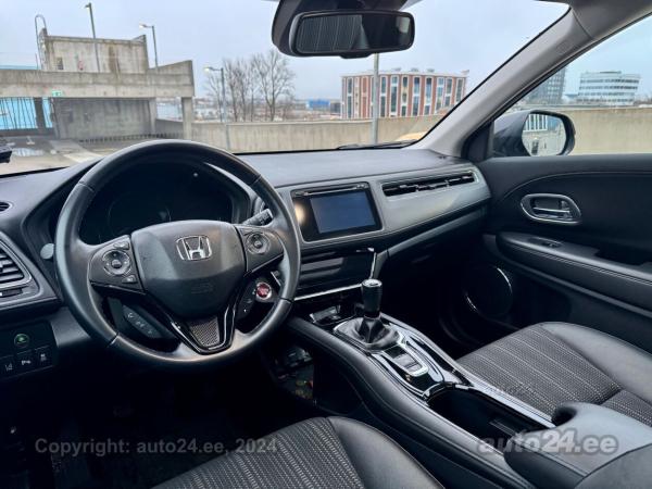Honda HR-V 2018 Tallina, ar dzinēja tilpumu 1.60 L un nobraukumu 66 tūkst. km par 14500 €, foto 11 vietnē AUTOMOTO.COM.LV