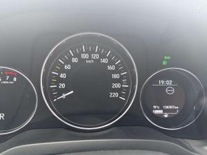 Violets Honda HR-V 2016 Šauļi, ar dzinēja tilpumu 1.50 L un nobraukumu 138 tūkst. km par 13500 €, foto 9 vietnē AUTOMOTO.COM.LV