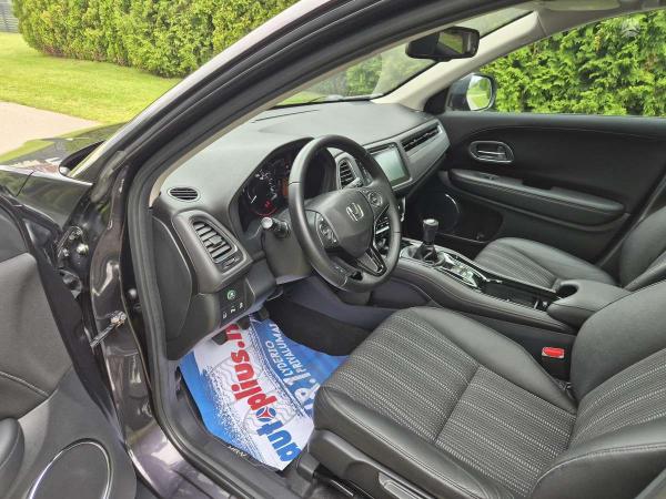 Violets Honda HR-V 2017 Alīta, ar dzinēja tilpumu 1.50 L un nobraukumu 145 tūkst. km par 12500 €, foto 6 vietnē AUTOMOTO.COM.LV