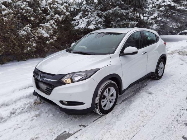 Balts Honda HR-V 2016 Kauņa, ar dzinēja tilpumu 1.50 L un nobraukumu 87 tūkst. km par 6900 €, foto 1 vietnē AUTOMOTO.COM.LV