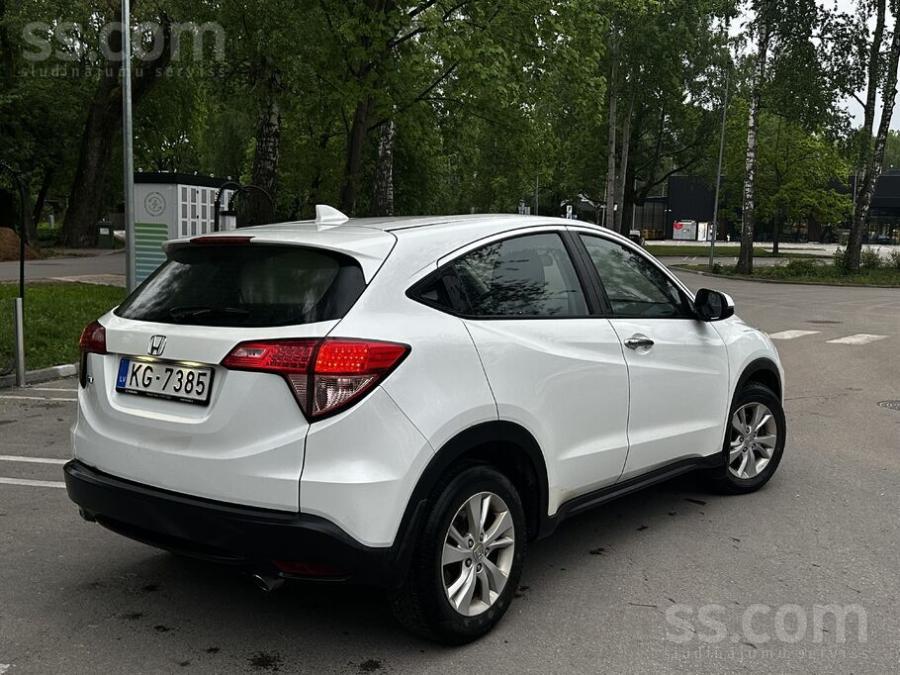 Balts Honda HR-V 2016 Rīga, ar dzinēja tilpumu 1.60 L un nobraukumu 0 tūkst. km par 7500 €, foto 6 vietnē AUTOMOTO.COM.LV