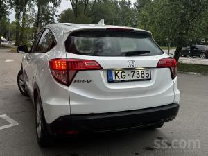 Balts Honda HR-V 2016 Rīga, ar dzinēja tilpumu 1.60 L un nobraukumu 0 tūkst. km par 7500 €, foto 7 vietnē AUTOMOTO.COM.LV
