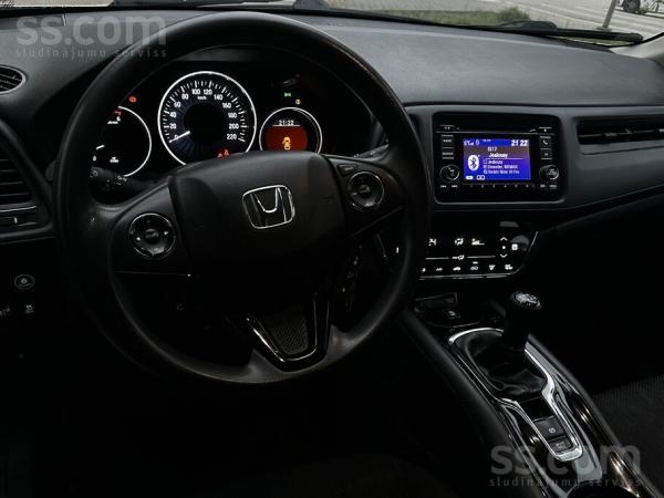 Balts Honda HR-V 2016 Rīga, ar dzinēja tilpumu 1.60 L un nobraukumu 0 tūkst. km par 7500 €, foto 8 vietnē AUTOMOTO.COM.LV