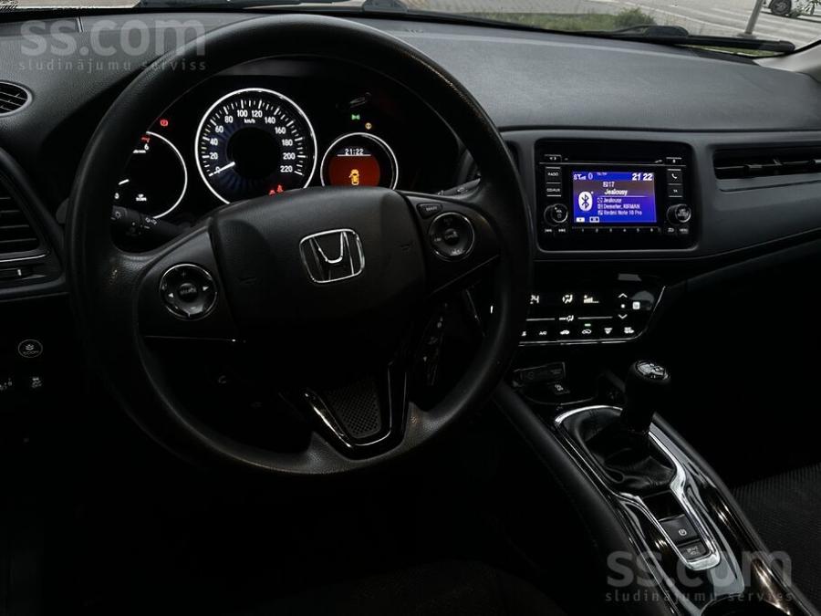 Balts Honda HR-V 2016 Rīga, ar dzinēja tilpumu 1.60 L un nobraukumu 0 tūkst. km par 7500 €, foto 9 vietnē AUTOMOTO.COM.LV