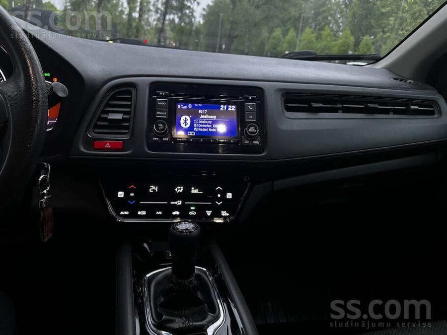 Balts Honda HR-V 2016 Rīga, ar dzinēja tilpumu 1.60 L un nobraukumu 0 tūkst. km par 7500 €, foto 11 vietnē AUTOMOTO.COM.LV