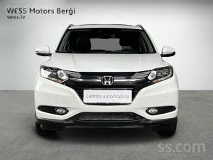 Белый Хонда ХРВ 2016 в Рига, объемом двигателя 1.50 л и пробегом 122 тыс. км за 10990 €, фото 6 на AUTOMOTO.COM.LV