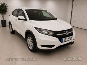 White Honda HR-V 2017 in Tartu, with an engine capacity of 1.60 L and mileage of 227 thousand km for 9650 €, photo  on AUTOMOTO.COM.LV
