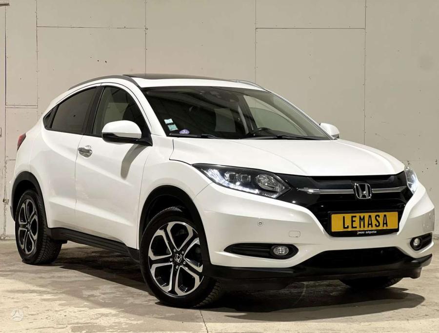 Balts Honda HR-V 2017 Klaipėda, ar dzinēja tilpumu 1.50 L un nobraukumu 157 tūkst. km par 13999 €, foto 12 vietnē AUTOMOTO.COM.LV