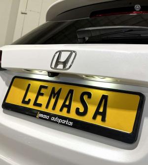 White Honda HR-V 2017 in Klaipeda, with an engine capacity of 1.50 L and mileage of 157 thousand km for 13999 €, photo 16 on AUTOMOTO.COM.LV