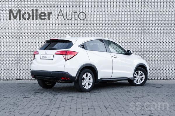 Balts Honda HR-V 2017 Rīga, ar dzinēja tilpumu 1.60 L un nobraukumu 102 tūkst. km par 10300 €, foto 5 vietnē AUTOMOTO.COM.LV