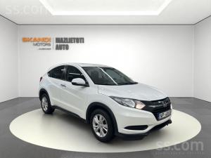 White Honda HR-V 2018 in Riga, with an engine capacity of 1.60 L and mileage of 118 thousand km for 11490 €, photo 9 on AUTOMOTO.COM.LV