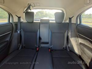 Белый Хонда ХРВ 2022 в Таллин, объемом двигателя 1.50 л и пробегом 75 тыс. км за 25000 €, фото 9 на AUTOMOTO.COM.LV