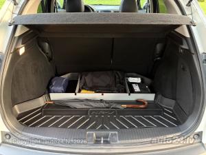 White Honda HR-V 2015 in Tartu, with an engine capacity of 1.50 L and mileage of 103 thousand km for 11400 €, photo 12 on AUTOMOTO.COM.LV