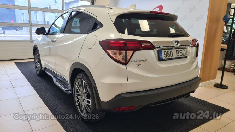 Balts Honda HR-V 2016 Tartu, ar dzinēja tilpumu 1.50 L un nobraukumu 157 tūkst. km par 14699 €, foto 5 vietnē AUTOMOTO.COM.LV