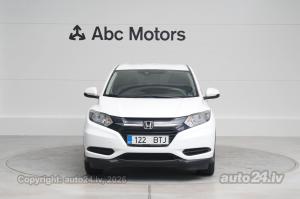Balts Honda HR-V 2017 Tallina, ar dzinēja tilpumu 1.50 L un nobraukumu 228 tūkst. km par 9900 €, foto 3 vietnē AUTOMOTO.COM.LV