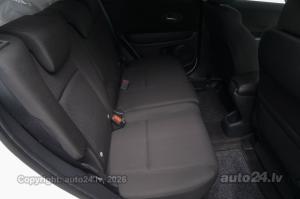Balts Honda HR-V 2017 Tallina, ar dzinēja tilpumu 1.50 L un nobraukumu 228 tūkst. km par 9900 €, foto 12 vietnē AUTOMOTO.COM.LV