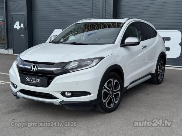 White Honda HR-V 2018 in Tallinn, with an engine capacity of 1.50 L and mileage of 78 thousand km for 14995 €, photo 2 on AUTOMOTO.COM.LV