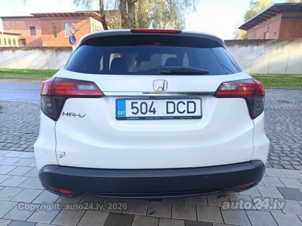 Белый Хонда ХРВ 2019 в Таллин, объемом двигателя 1.50 л и пробегом 160 тыс. км за 18900 €, фото 5 на AUTOMOTO.COM.LV