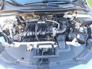 White Honda HR-V 2019 in Tallinn, with an engine capacity of 1.50 L and mileage of 160 thousand km for 18900 €, photo 26 on AUTOMOTO.COM.LV