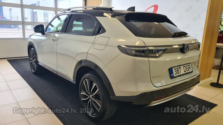 Balts Honda HR-V 2023 Tartu, ar dzinēja tilpumu 1.50 L un nobraukumu 99 tūkst. km par 24900 €, foto 5 vietnē AUTOMOTO.COM.LV