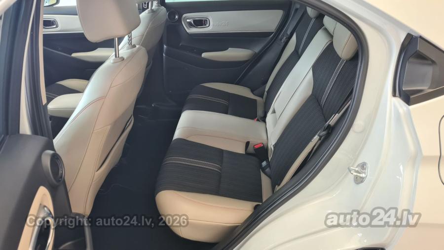 Balts Honda HR-V 2023 Tartu, ar dzinēja tilpumu 1.50 L un nobraukumu 99 tūkst. km par 24900 €, foto 7 vietnē AUTOMOTO.COM.LV