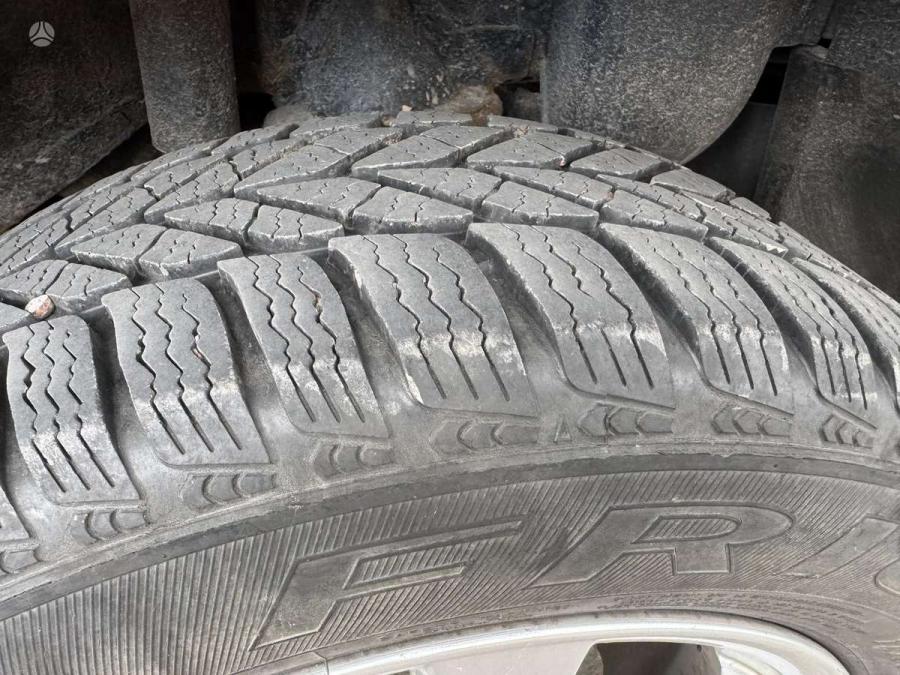 Dzeltens Honda HR-V 1999 Kauņa, ar dzinēja tilpumu 1.60 L un nobraukumu 280 tūkst. km par 1350 €, foto 10 vietnē AUTOMOTO.COM.LV