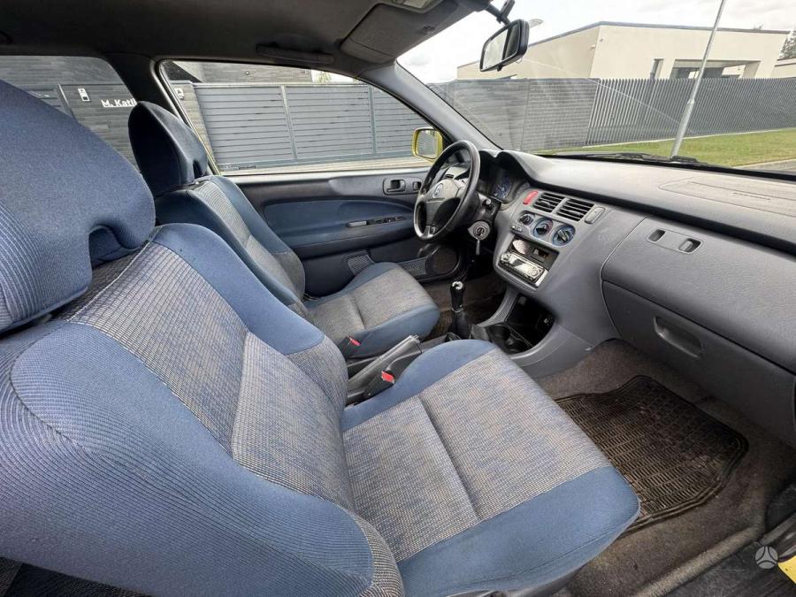 Dzeltens Honda HR-V 1999 Kauņa, ar dzinēja tilpumu 1.60 L un nobraukumu 280 tūkst. km par 1350 €, foto 11 vietnē AUTOMOTO.COM.LV