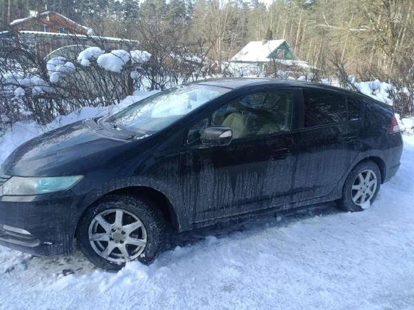 Melns Honda Insight 2009 Viļņa, ar dzinēja tilpumu 1.34 L un nobraukumu 265 tūkst. km par 1500 €, foto 1 vietnē AUTOMOTO.COM.LV