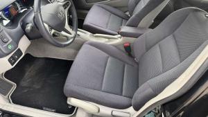 Black Honda Insight 2010 in Ukmerge, with an engine capacity of 1.34 L and mileage of 215 thousand km for 3750 €, photo 19 on AUTOMOTO.COM.LV