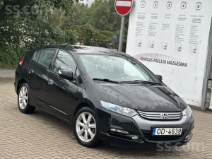 Melns Honda Insight 2011 Rīga, ar dzinēja tilpumu 1.30 L un nobraukumu 421 tūkst. km par 2050 €, foto  vietnē AUTOMOTO.COM.LV