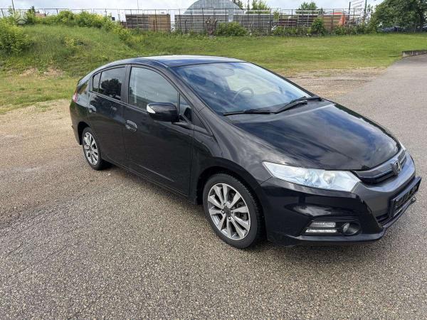 Черный Хонда Инсайт 2012 в Алитус, объемом двигателя 1.34 л и пробегом 200 тыс. км за 5500 €, фото 2 на AUTOMOTO.COM.LV